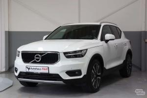 Balts Volvo XC40 2019 Kauņa, ar dzinēja tilpumu 2.00 L un nobraukumu 25 tūkst. km par 32690 €, foto  vietnē AUTOMOTO.COM.LV