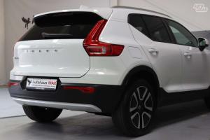 White Volvo XC40 2019 in Kaunas, with an engine capacity of 2.00 L and mileage of 25 thousand km for 32690 €, photo 8 on AUTOMOTO.COM.LV