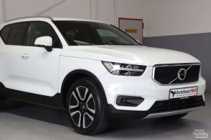 White Volvo XC40 2019 in Kaunas, with an engine capacity of 2.00 L and mileage of 25 thousand km for 32690 €, photo 9 on AUTOMOTO.COM.LV