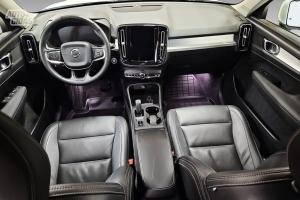 Balts Volvo XC40 2019 Kauņa, ar dzinēja tilpumu 0.00 L un nobraukumu 54 tūkst. km par 32446 €, foto 5 vietnē AUTOMOTO.COM.LV