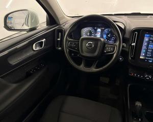 Balts Volvo XC40 2019 Marijampole, ar dzinēja tilpumu 1.97 L un nobraukumu 270 tūkst. km par 14500 €, foto 4 vietnē AUTOMOTO.COM.LV