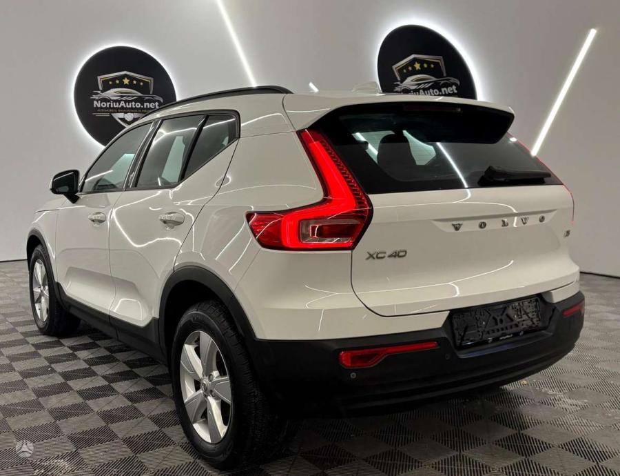 Balts Volvo XC40 2019 Marijampole, ar dzinēja tilpumu 1.97 L un nobraukumu 270 tūkst. km par 14500 €, foto 19 vietnē AUTOMOTO.COM.LV