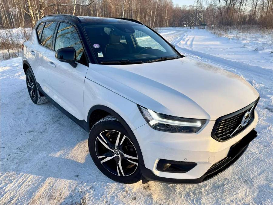 Белый Вольво XC40 2019 в Каунас, объемом двигателя 1.97 л и пробегом 170 тыс. км за 20999 €, фото 1 на AUTOMOTO.COM.LV