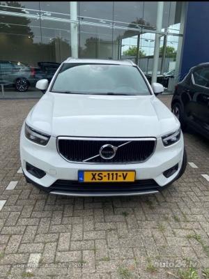White Volvo XC40 2019 in Tallinn, with an engine capacity of 2.00 L and mileage of 188 thousand km for 18850 €, photo 5 on AUTOMOTO.COM.LV