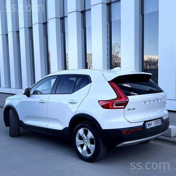 Белый Вольво XC40 2019 в Рига, объемом двигателя 2.00 л и пробегом 195 тыс. км за 16600 €, фото 3 на AUTOMOTO.COM.LV