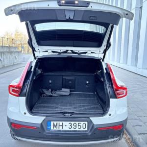 Balts Volvo XC40 2019 Rīga, ar dzinēja tilpumu 2.00 L un nobraukumu 195 tūkst. km par 16600 €, foto 9 vietnē AUTOMOTO.COM.LV