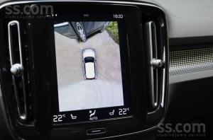 White Volvo XC40 2019 in Riga, with an engine capacity of 2.00 L and mileage of 212 thousand km for 20990 €, photo 24 on AUTOMOTO.COM.LV