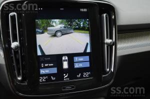 White Volvo XC40 2019 in Riga, with an engine capacity of 2.00 L and mileage of 212 thousand km for 20990 €, photo 25 on AUTOMOTO.COM.LV