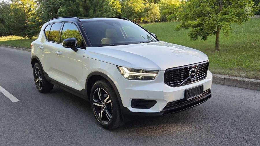 Белый Вольво XC40 2019 в Паневежис, объемом двигателя 1.97 л и пробегом 160 тыс. км за 17300 €, фото 16 на AUTOMOTO.COM.LV