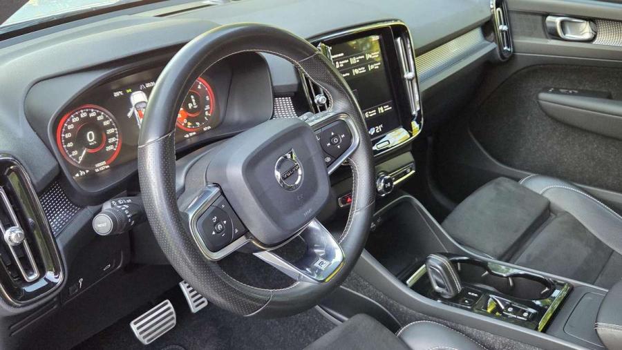 Белый Вольво XC40 2019 в Паневежис, объемом двигателя 1.97 л и пробегом 160 тыс. км за 17300 €, фото 21 на AUTOMOTO.COM.LV