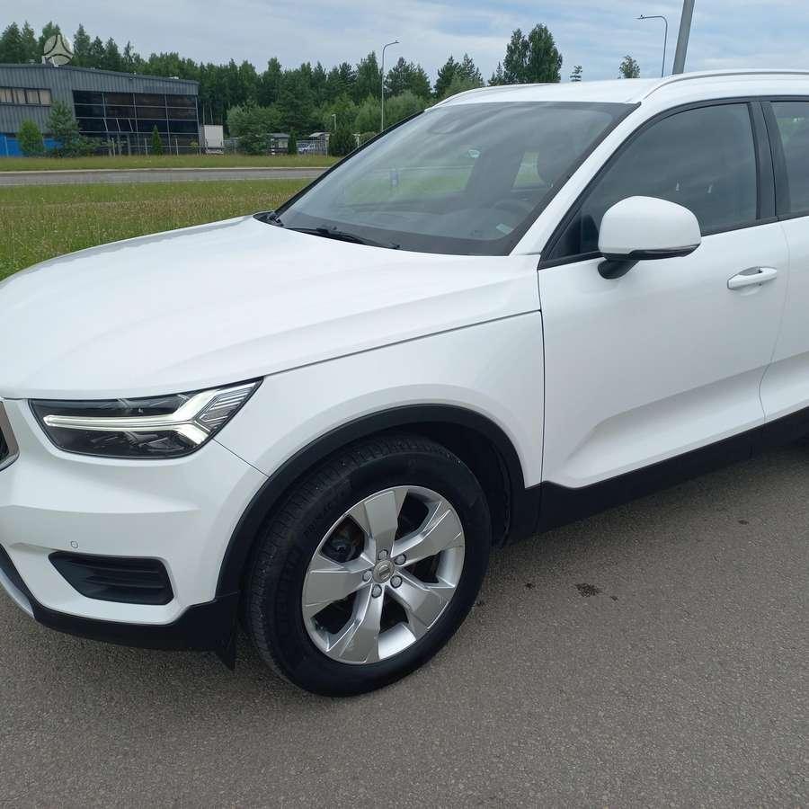 Белый Вольво XC40 2019 в Паневежис, объемом двигателя 1.97 л и пробегом 169 тыс. км за 12950 €, фото 3 на AUTOMOTO.COM.LV
