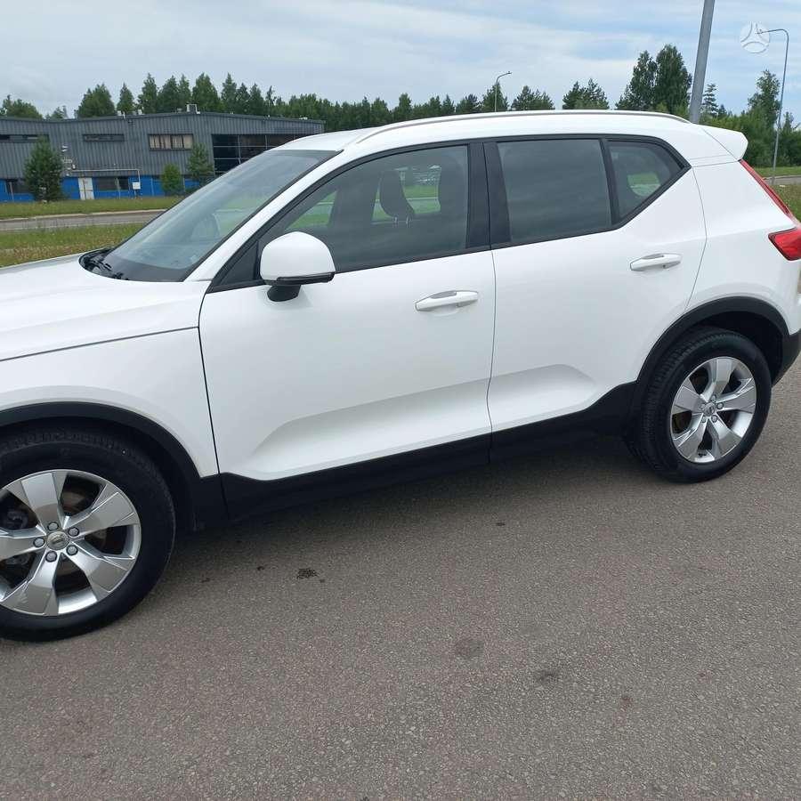 Белый Вольво XC40 2019 в Паневежис, объемом двигателя 1.97 л и пробегом 169 тыс. км за 12950 €, фото 4 на AUTOMOTO.COM.LV