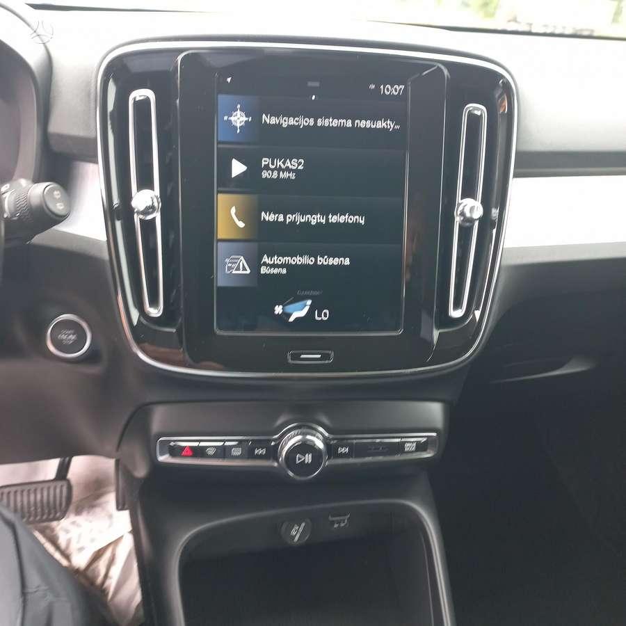 Белый Вольво XC40 2019 в Паневежис, объемом двигателя 1.97 л и пробегом 169 тыс. км за 12950 €, фото 17 на AUTOMOTO.COM.LV