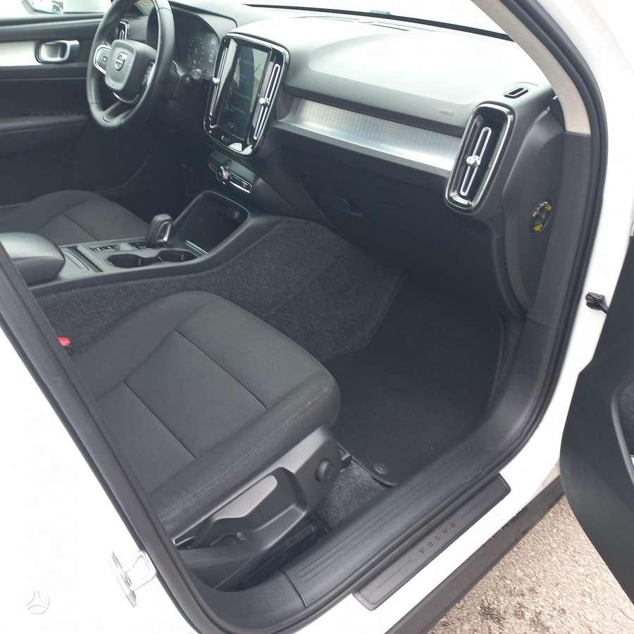 Белый Вольво XC40 2019 в Паневежис, объемом двигателя 1.97 л и пробегом 169 тыс. км за 12950 €, фото 18 на AUTOMOTO.COM.LV