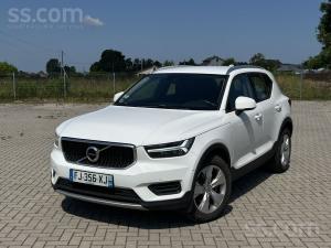 White Volvo XC40 2019 in Jelgava, with an engine capacity of 2.00 L and mileage of 214 thousand km for 14200 €, photo 4 on AUTOMOTO.COM.LV