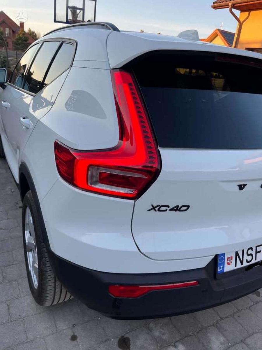 Balts Volvo XC40 2019 Klaipėda, ar dzinēja tilpumu 2.00 L un nobraukumu 113 tūkst. km par 20400 €, foto 6 vietnē AUTOMOTO.COM.LV