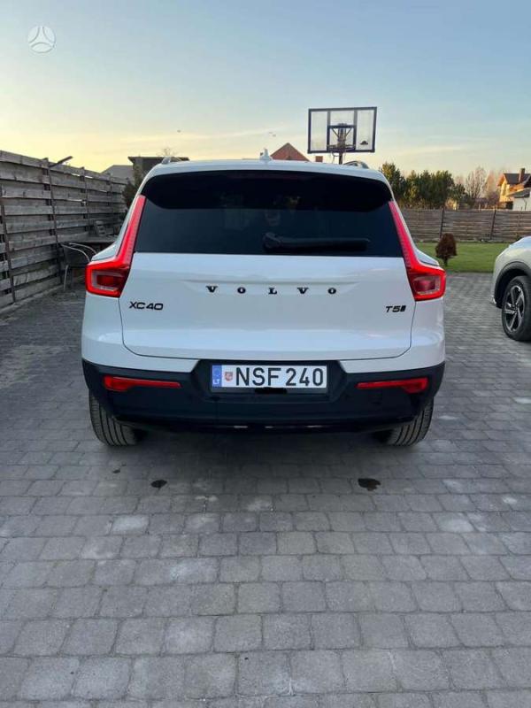Balts Volvo XC40 2019 Klaipėda, ar dzinēja tilpumu 2.00 L un nobraukumu 113 tūkst. km par 20400 €, foto 6 vietnē AUTOMOTO.COM.LV