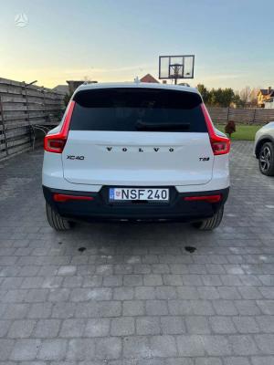 Balts Volvo XC40 2019 Klaipėda, ar dzinēja tilpumu 2.00 L un nobraukumu 113 tūkst. km par 20400 €, foto 7 vietnē AUTOMOTO.COM.LV