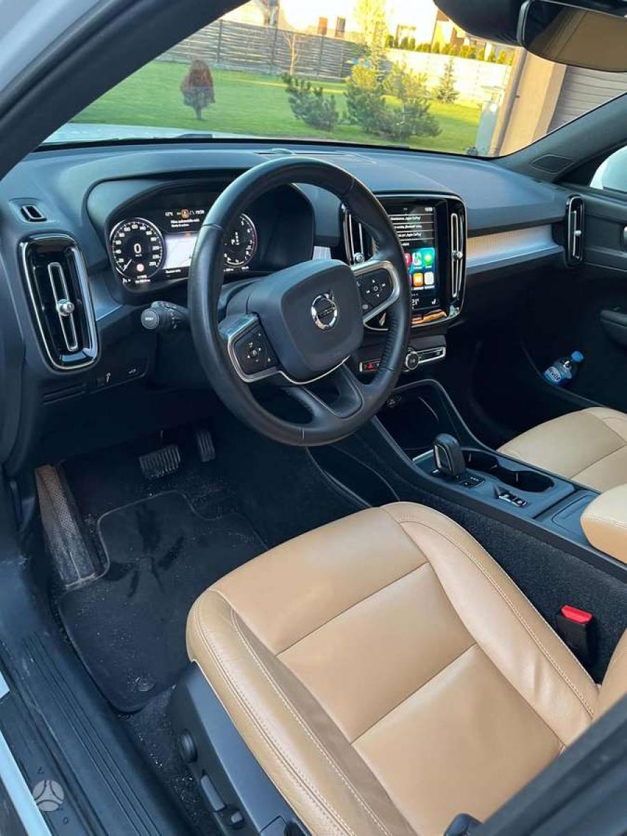 Balts Volvo XC40 2019 Klaipėda, ar dzinēja tilpumu 2.00 L un nobraukumu 113 tūkst. km par 20400 €, foto 12 vietnē AUTOMOTO.COM.LV
