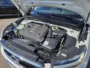 Balts Volvo XC40 2019 Tauragė, ar dzinēja tilpumu 1.97 L un nobraukumu 238 tūkst. km par 11900 €, foto 13 vietnē AUTOMOTO.COM.LV