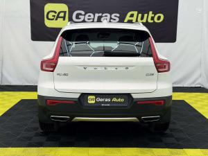 Белый Вольво XC40 2019 в Вильнюс, объемом двигателя 1.97 л и пробегом 178 тыс. км за 18490 €, фото 6 на AUTOMOTO.COM.LV
