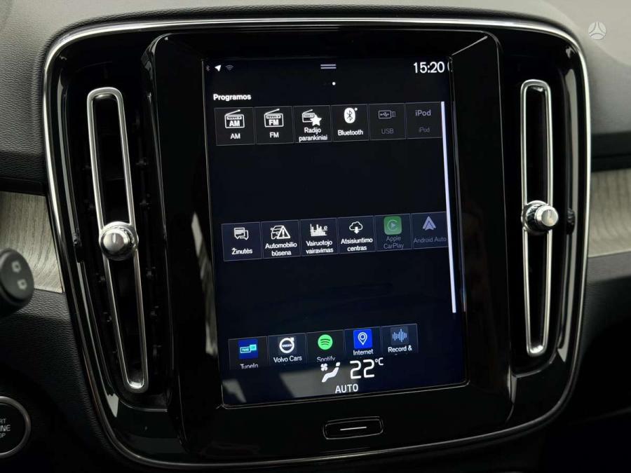 Белый Вольво XC40 2019 в Вильнюс, объемом двигателя 1.97 л и пробегом 178 тыс. км за 18490 €, фото 23 на AUTOMOTO.COM.LV