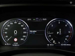 Белый Вольво XC40 2019 в Вильнюс, объемом двигателя 1.97 л и пробегом 178 тыс. км за 18490 €, фото 27 на AUTOMOTO.COM.LV