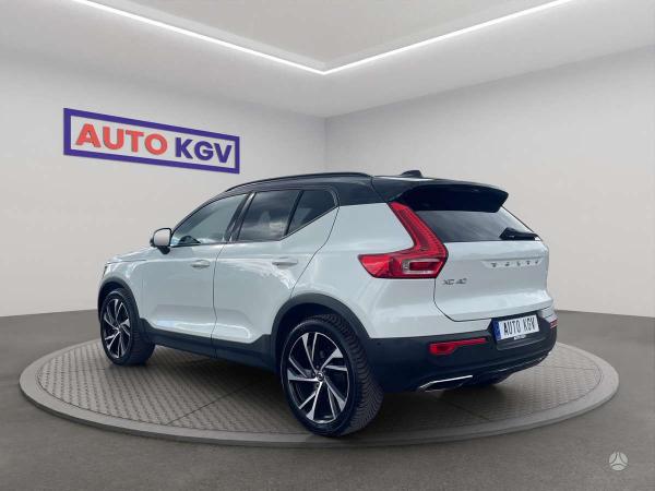 Balts Volvo XC40 2019 Viļņa, ar dzinēja tilpumu 2.00 L un nobraukumu 48 tūkst. km par 23999 €, foto 4 vietnē AUTOMOTO.COM.LV