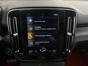 White Volvo XC40 2019 in Vilnius, with an engine capacity of 2.00 L and mileage of 48 thousand km for 23999 €, photo 17 on AUTOMOTO.COM.LV