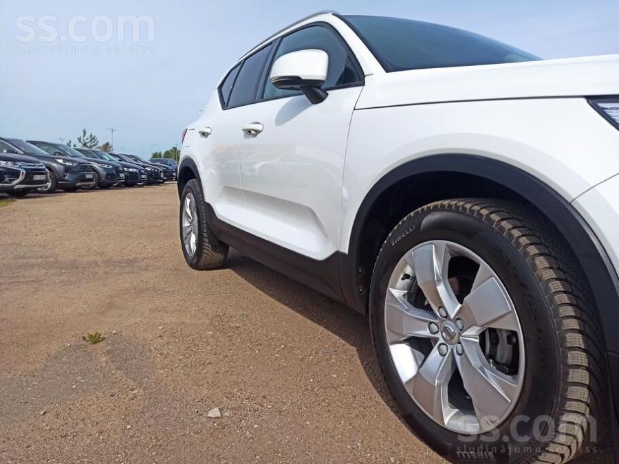 Белый Вольво XC40 2019 в Даугавпилс, объемом двигателя 2.00 л и пробегом 0 тыс. км за 17950 €, фото 10 на AUTOMOTO.COM.LV