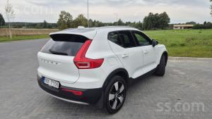 Белый Вольво XC40 2019 в Рига, объемом двигателя 1.50 л и пробегом 176 тыс. км за 19800 €, фото 5 на AUTOMOTO.COM.LV
