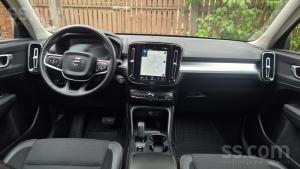 Белый Вольво XC40 2019 в Рига, объемом двигателя 1.50 л и пробегом 176 тыс. км за 19800 €, фото 7 на AUTOMOTO.COM.LV