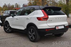White Volvo XC40 2019 in Kuldiga, with an engine capacity of 1.50 L and mileage of 0 thousand km for 21550 €, photo 4 on AUTOMOTO.COM.LV