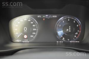 White Volvo XC40 2019 in Kuldiga, with an engine capacity of 1.50 L and mileage of 0 thousand km for 21550 €, photo 14 on AUTOMOTO.COM.LV