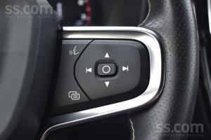White Volvo XC40 2019 in Kuldiga, with an engine capacity of 1.50 L and mileage of 0 thousand km for 21550 €, photo 16 on AUTOMOTO.COM.LV
