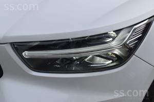 White Volvo XC40 2019 in Kuldiga, with an engine capacity of 1.50 L and mileage of 0 thousand km for 21550 €, photo 24 on AUTOMOTO.COM.LV