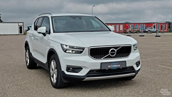 White Volvo XC40 2019 in Vilnius, with an engine capacity of 2.00 L and mileage of 185 thousand km for 19500 €, photo 3 on AUTOMOTO.COM.LV