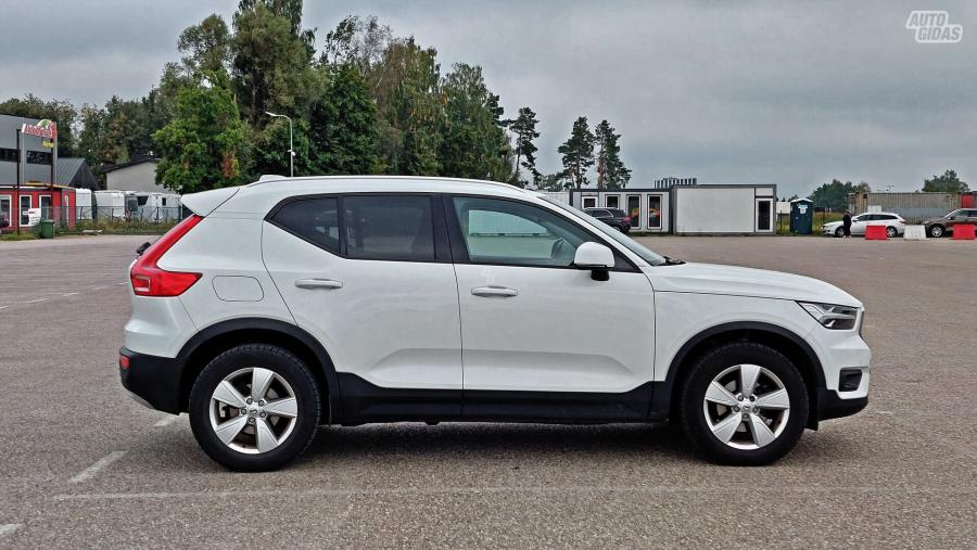 Белый Вольво XC40 2019 в Вильнюс, объемом двигателя 2.00 л и пробегом 185 тыс. км за 19500 €, фото 8 на AUTOMOTO.COM.LV