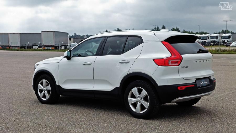 Белый Вольво XC40 2019 в Вильнюс, объемом двигателя 2.00 л и пробегом 185 тыс. км за 19500 €, фото 12 на AUTOMOTO.COM.LV