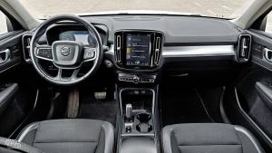 Белый Вольво XC40 2019 в Вильнюс, объемом двигателя 2.00 л и пробегом 185 тыс. км за 19500 €, фото 19 на AUTOMOTO.COM.LV