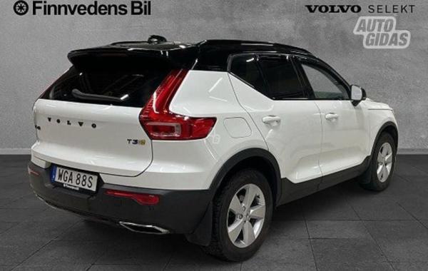 Balts Volvo XC40 2020 Kauņa, ar dzinēja tilpumu 0.00 L un nobraukumu 96 tūkst. km par 31902 €, foto 4 vietnē AUTOMOTO.COM.LV