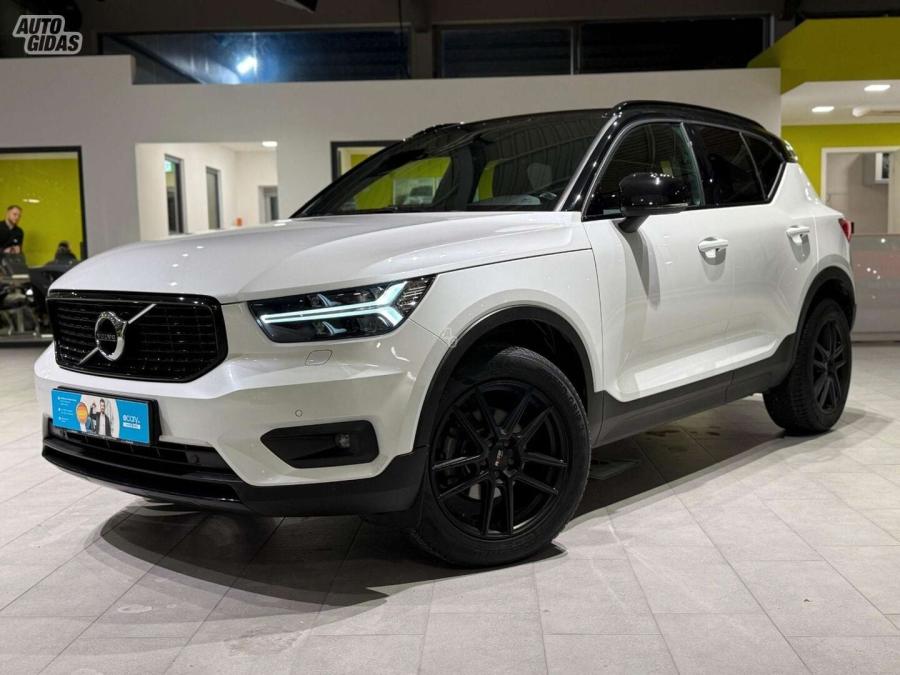 White Volvo XC40 2020 in Kaunas, with an engine capacity of 2.00 L and mileage of 82 thousand km for 26515 €, photo 1 on AUTOMOTO.COM.LV