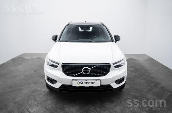 White Volvo XC40 2020 in Tallinn, with an engine capacity of 1.50 L and mileage of 105 thousand km for 26999 €, photo 2 on AUTOMOTO.COM.LV