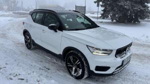 Balts Volvo XC40 2020 Tauragė, ar dzinēja tilpumu 1.97 L un nobraukumu 330 tūkst. km par 11700 €, foto 3 vietnē AUTOMOTO.COM.LV