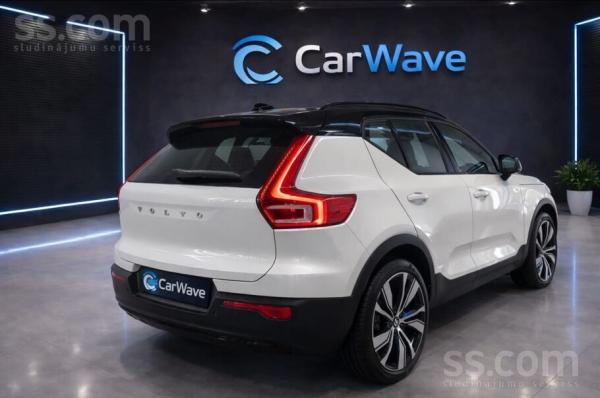 Balts Volvo XC40 2020 Rīga, ar dzinēja tilpumu 1.50 L un nobraukumu 120 tūkst. km par 27900 €, foto 2 vietnē AUTOMOTO.COM.LV