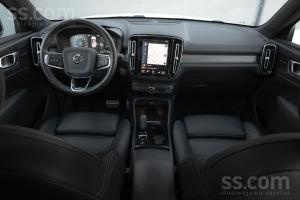 Balts Volvo XC40 2020 Jelgava, ar dzinēja tilpumu 1.50 L un nobraukumu 174 tūkst. km par 21500 €, foto 10 vietnē AUTOMOTO.COM.LV