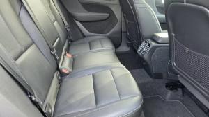 White Volvo XC40 2020 in Riga, with an engine capacity of 1.50 L and mileage of 15 thousand km for 21500 €, photo 29 on AUTOMOTO.COM.LV