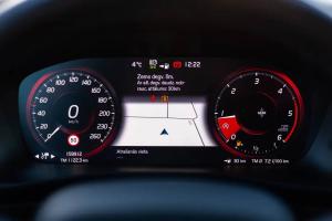 Balts Volvo XC40 2020 Rīga, ar dzinēja tilpumu 2.00 L un nobraukumu 159 tūkst. km par 18995 €, foto 27 vietnē AUTOMOTO.COM.LV