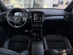 White Volvo XC40 2020 in Valmiera, with an engine capacity of 1.50 L and mileage of 164 thousand km for 23600 €, photo 14 on AUTOMOTO.COM.LV