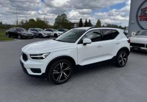 Balts Volvo XC40 2020 Telšiai, ar dzinēja tilpumu 2.00 L un nobraukumu 203 tūkst. km par 17690 €, foto 5 vietnē AUTOMOTO.COM.LV